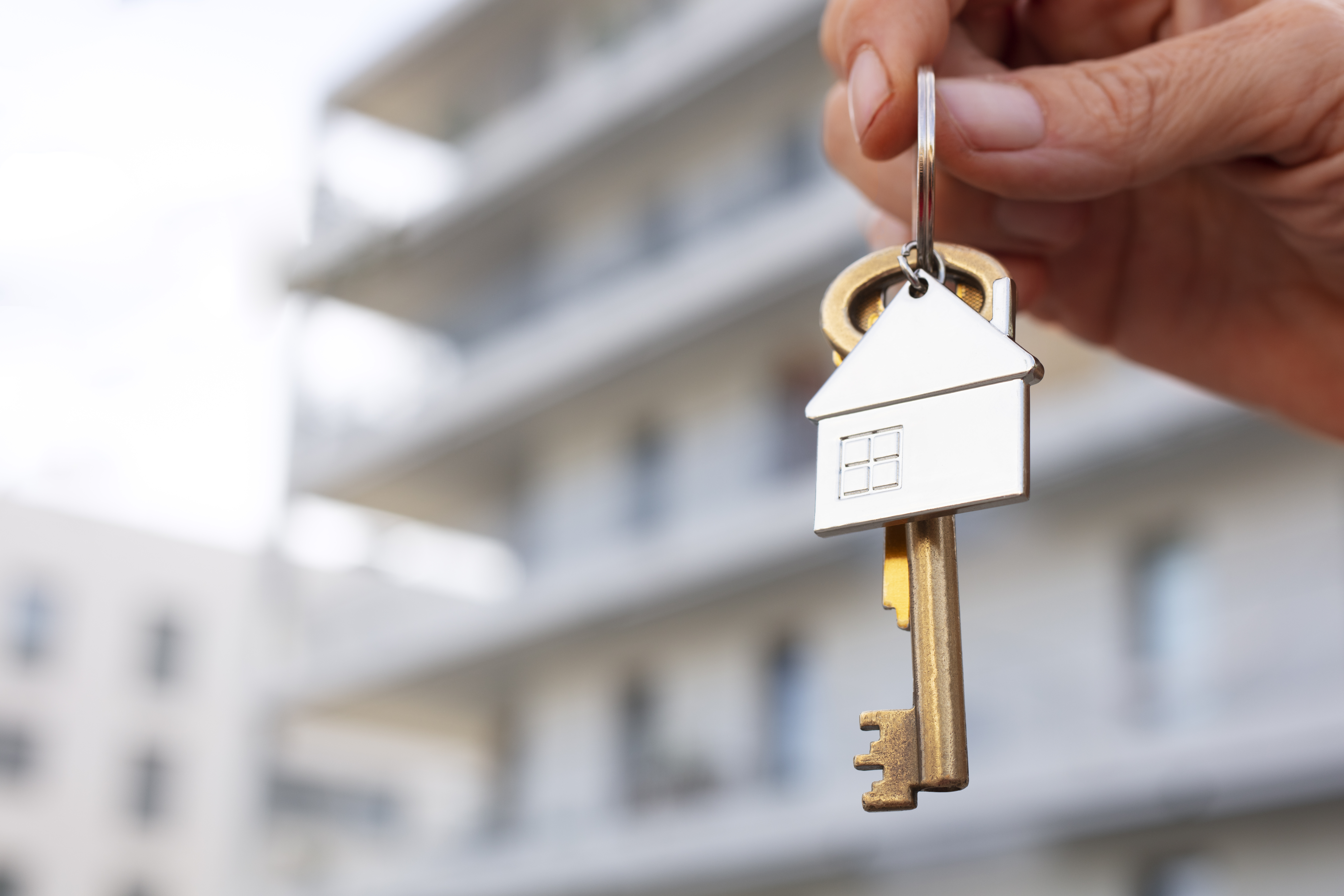 Key Considerations When Signing the Offer and Agreement